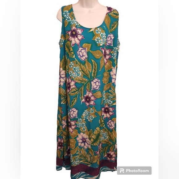 Mlle Gabrielle | Dresses | Mlle Gabrielle Sleeveless Floral Maxi Dress ...